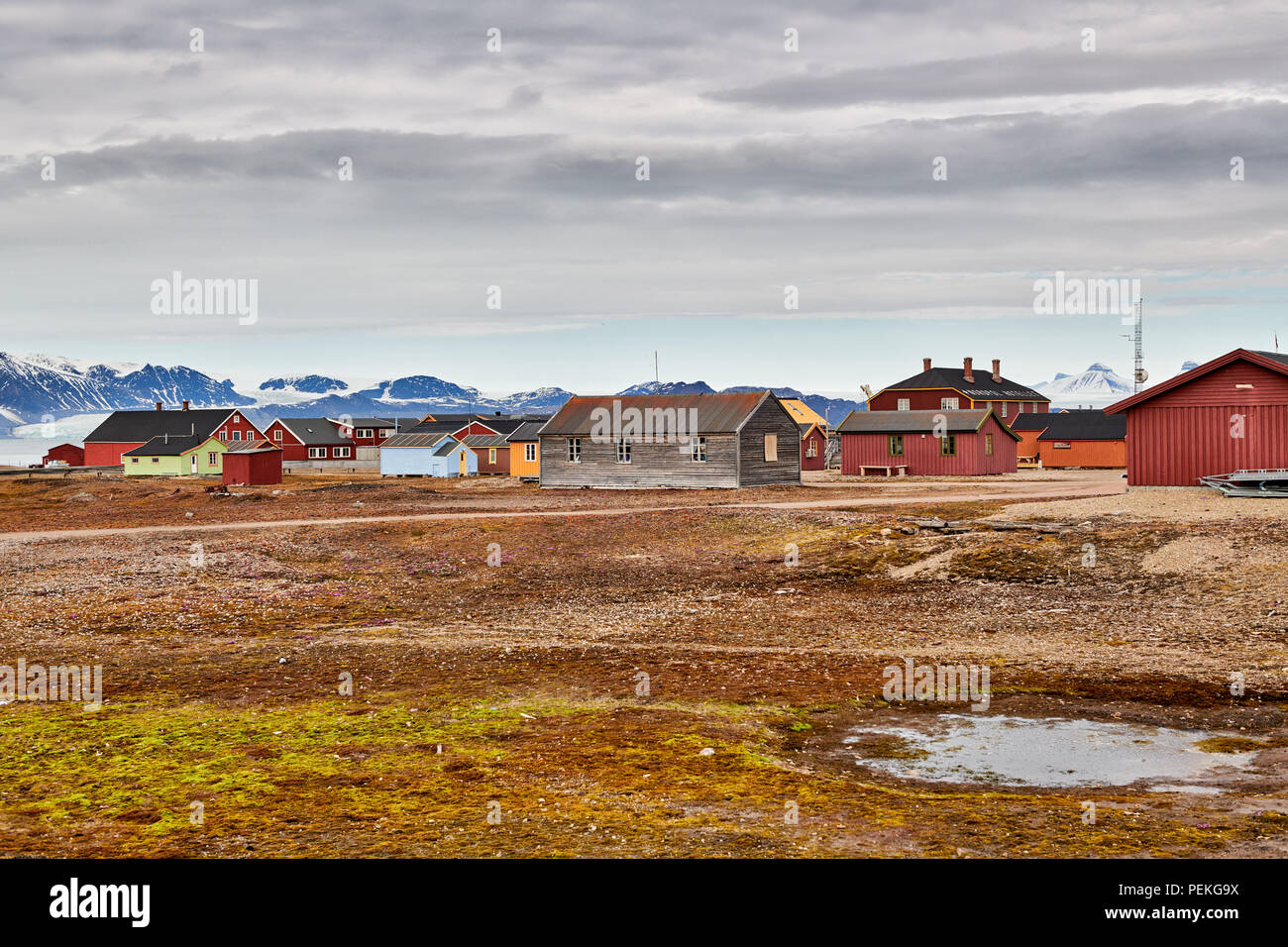 Arctic buildings hi-res stock photography and images - Alamy