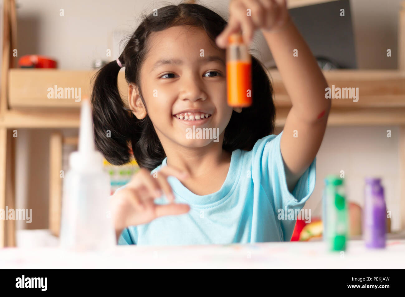 Child development testing hi-res stock photography and images - Alamy