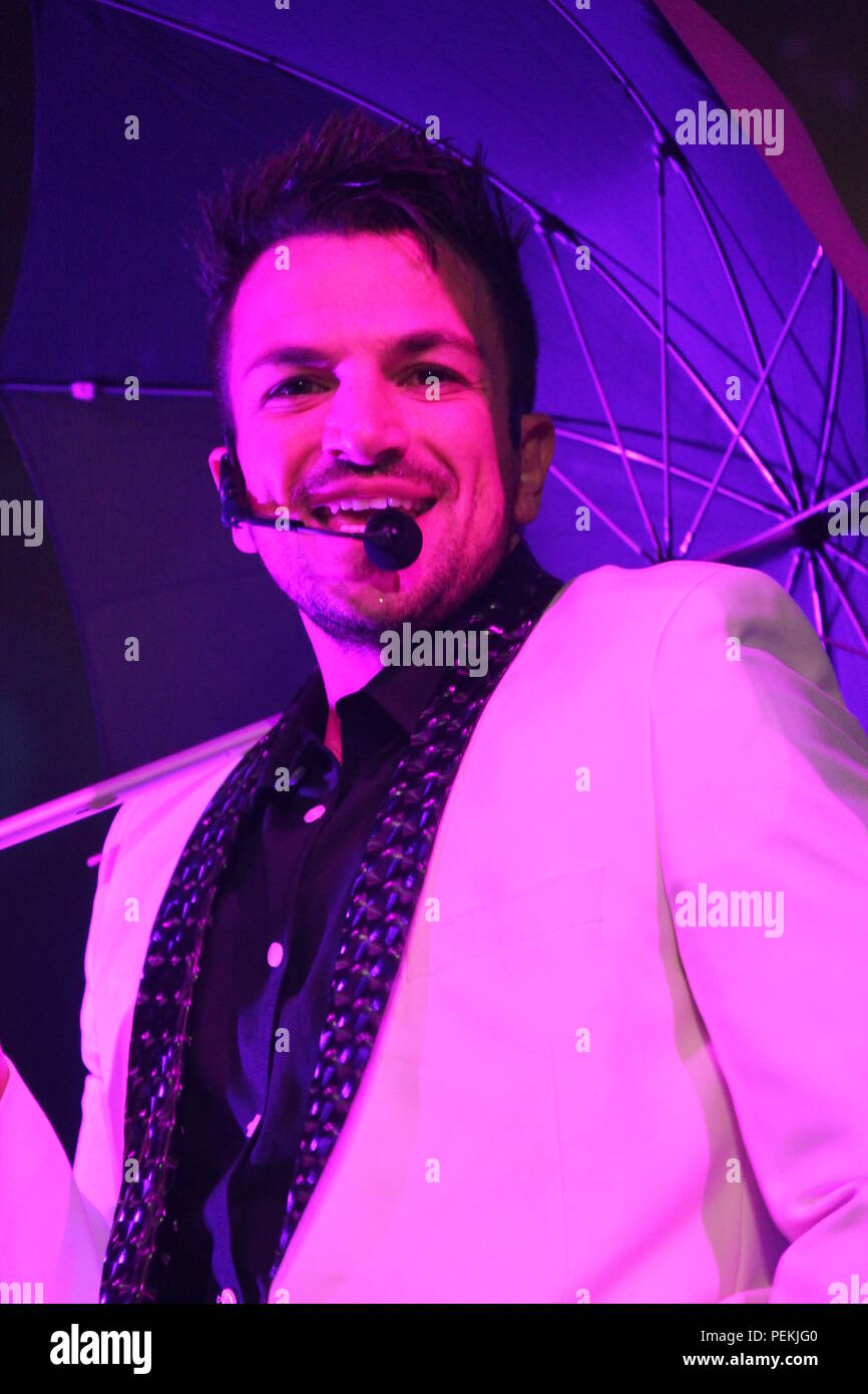 Peter Andre performing at the Venue Cymru Stock Photo - Alamy