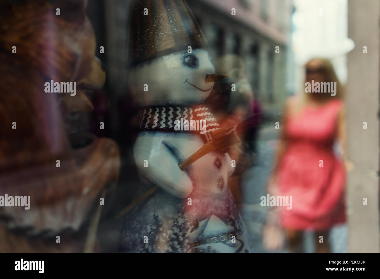 Snowman in summer hi-res stock photography and images - Alamy