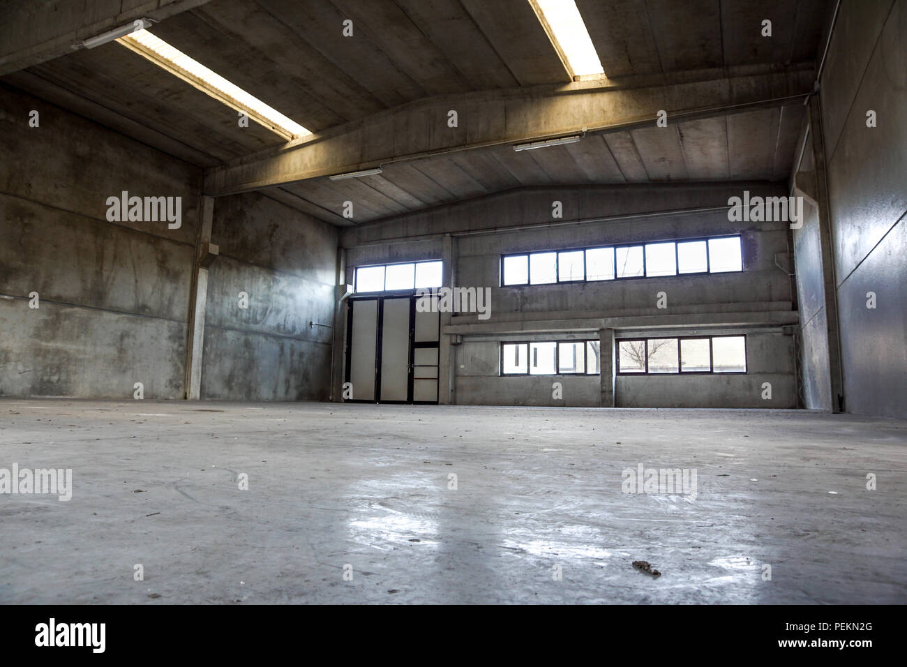 Interior of old factory buildings abandoned and empty Stock Photo - Alamy