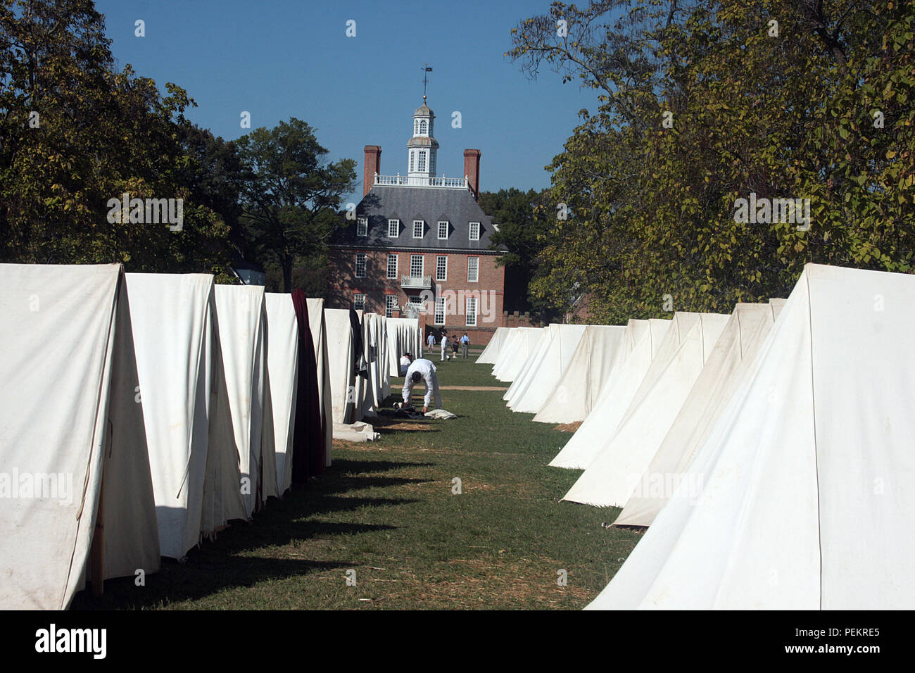 A Continental Army reenactment camp in Colonial Williamsburg, Virginia ...