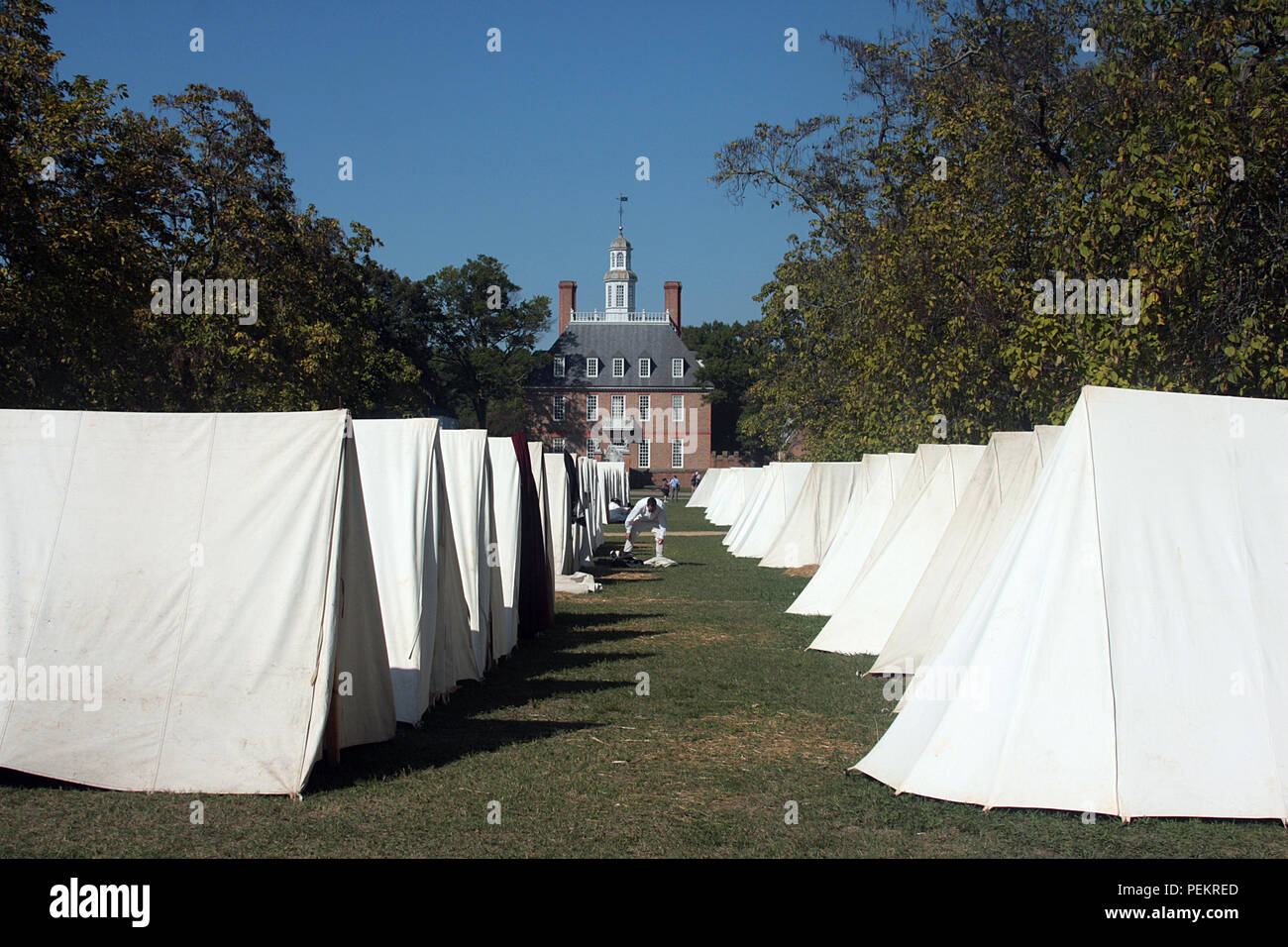 18th century style military tents hi-res stock photography and images ...