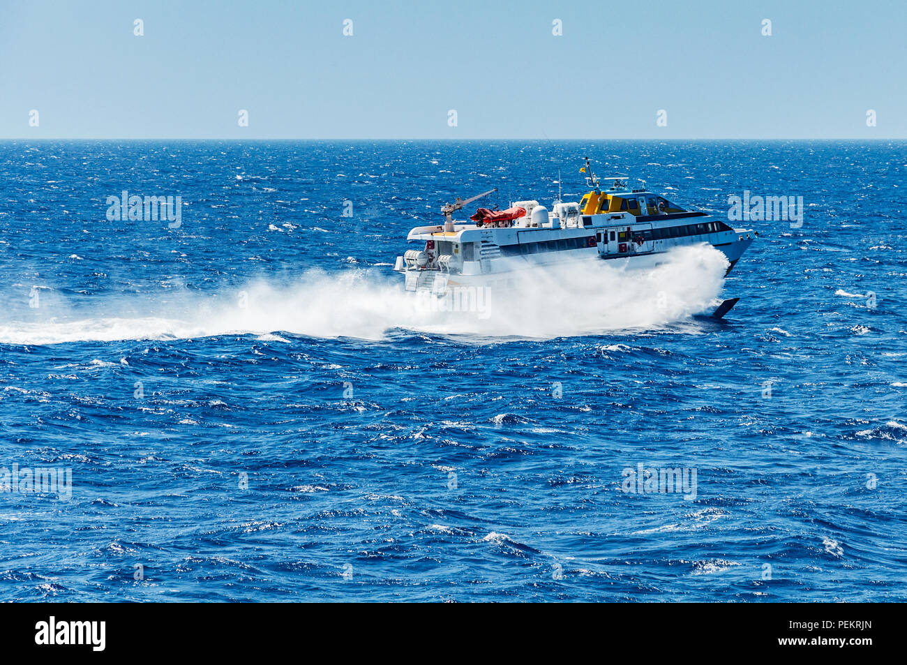 High speed boat moves fast on the sea surface Stock Photo - Alamy