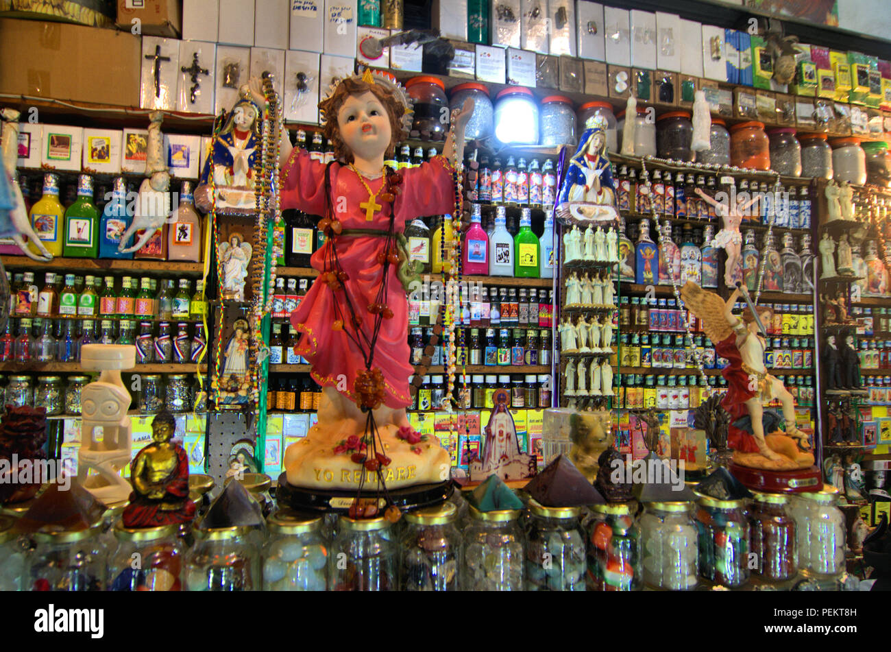 Dominican republic market hi-res stock photography and images - Alamy