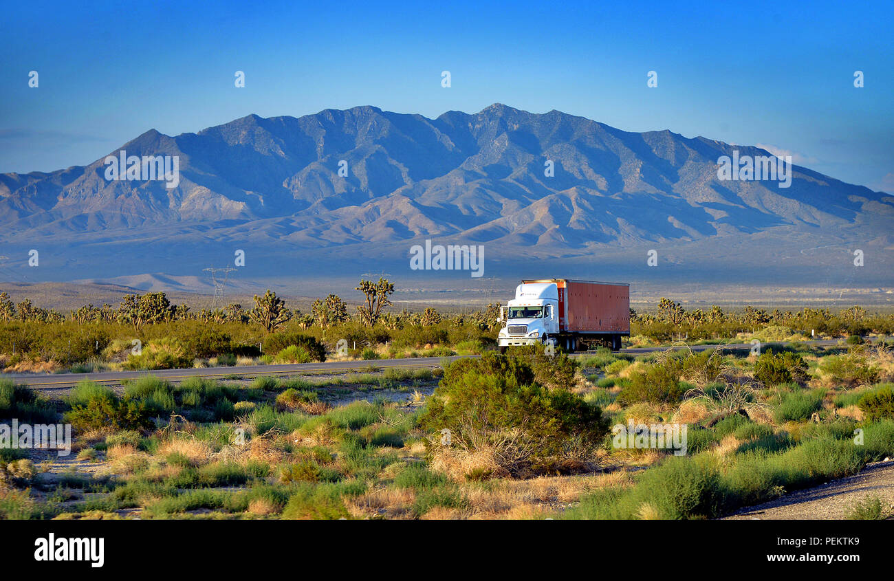 Desert wagon hi-res stock photography and images - Alamy
