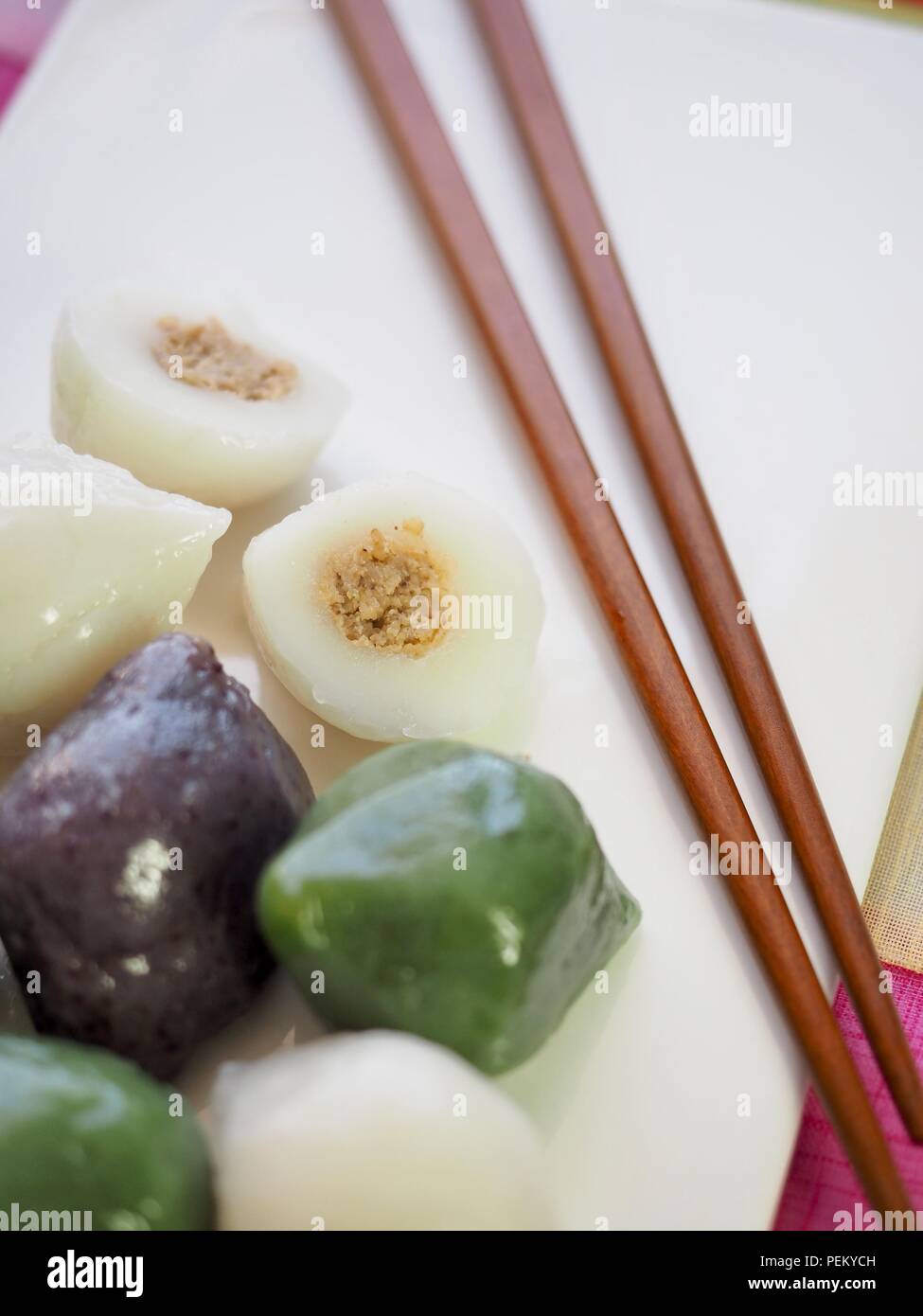 Korean food Songpyeon, half-moon-shaped rice cake Stock Photo - Alamy