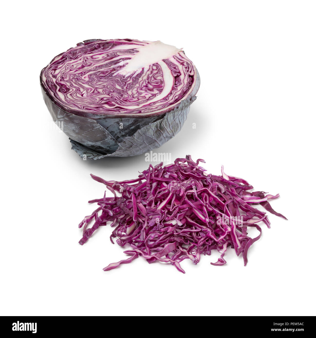 Shredded red cabbage hi-res stock photography and images - Alamy