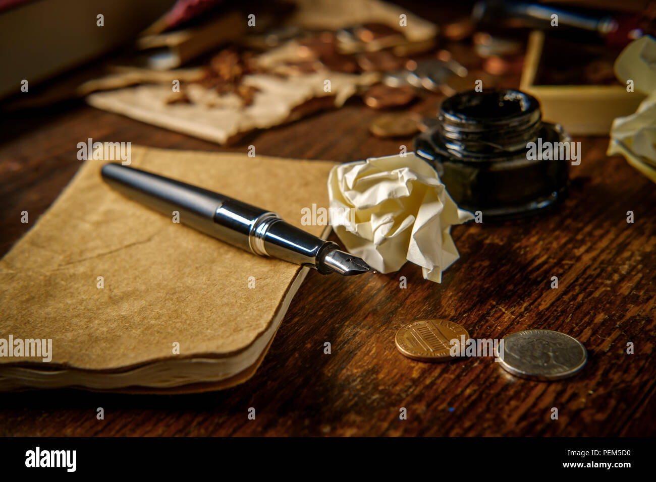 Writer's desk with pen and ink whisky pipe and glasses Stock Photo - Alamy