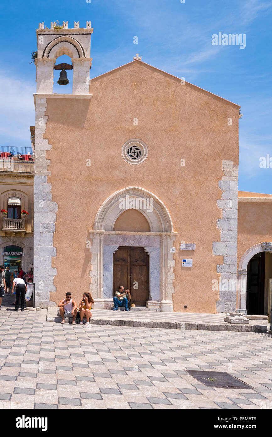 Italy Sicily Monte Tauro most famous luxury tourist resort Taormina ...