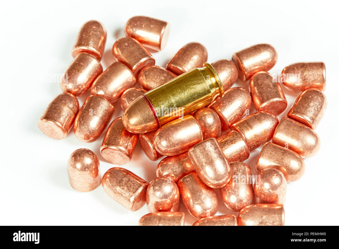 Copper full metal jacket bullet hi-res stock photography and images - Alamy