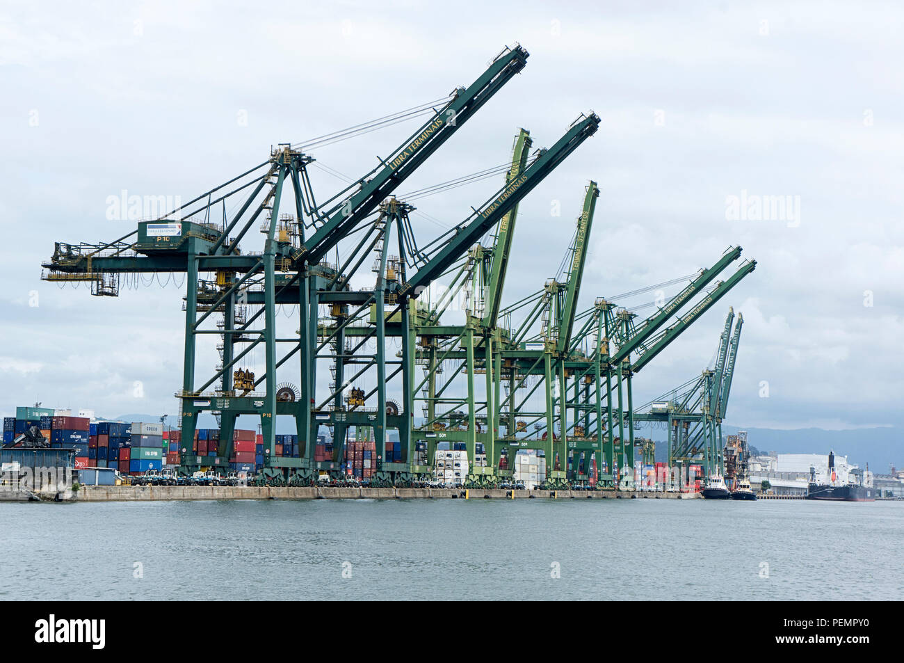 Brazil transportation containers hi-res stock photography and images ...