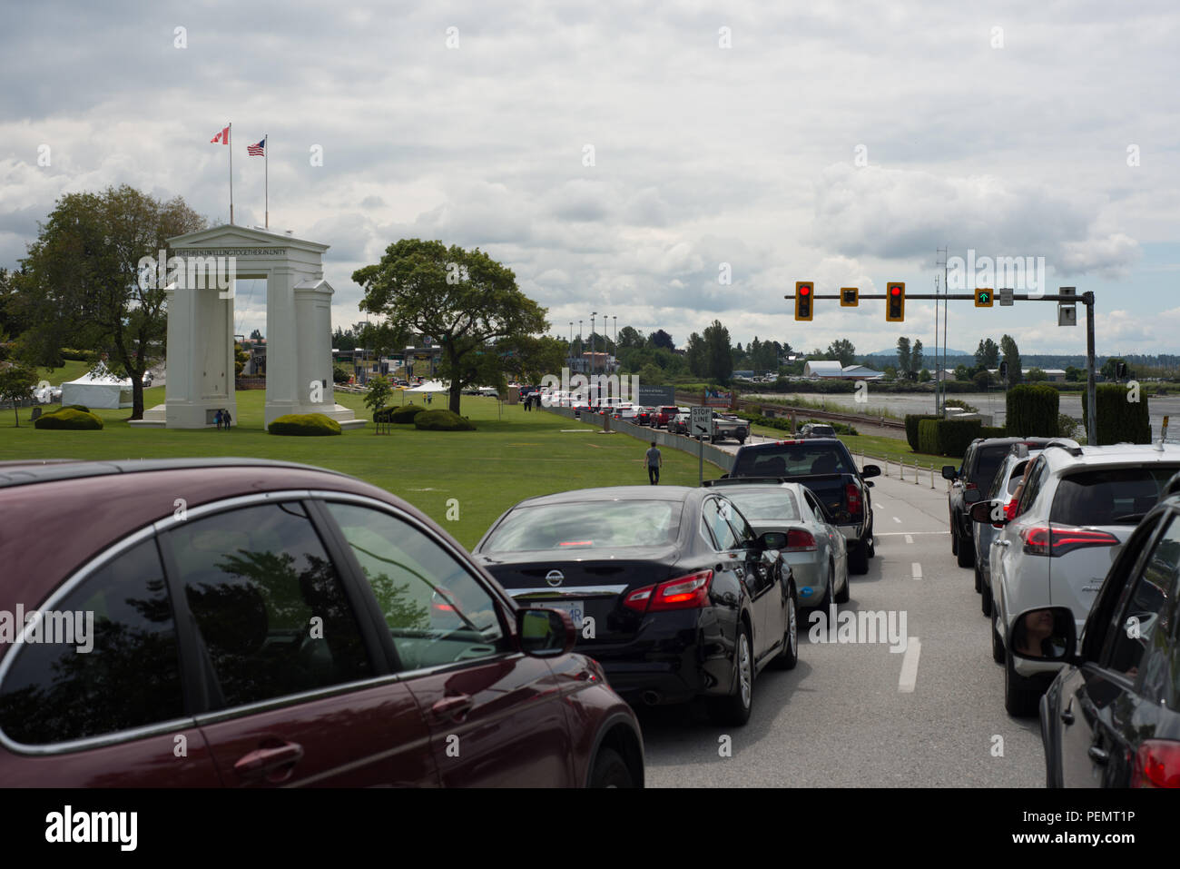 Peace Arch Border Crossing High Resolution Stock Photography and Images ...
