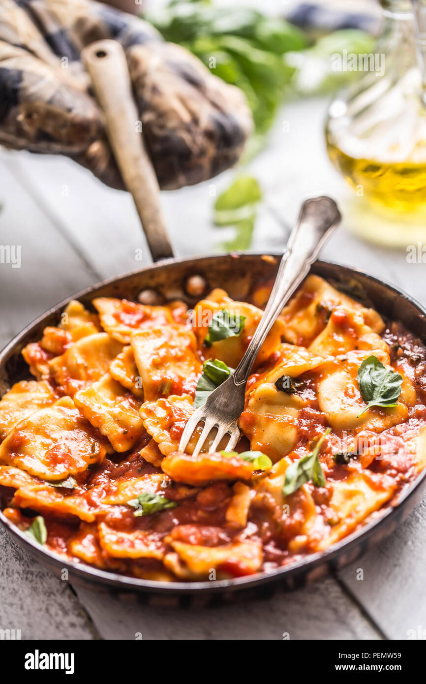 Italian mediterranean food hi-res stock photography and images - Alamy