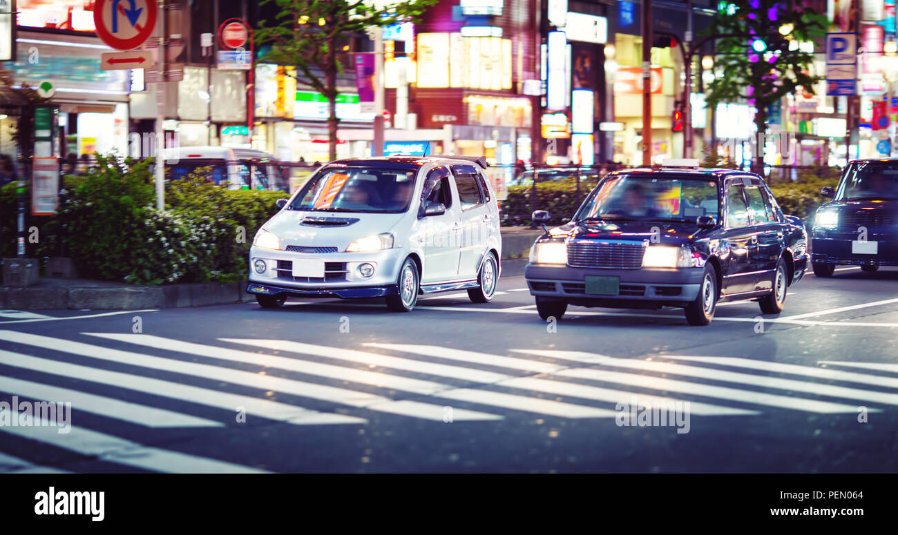 Cars vehicles moving background hi-res stock photography and images - Alamy
