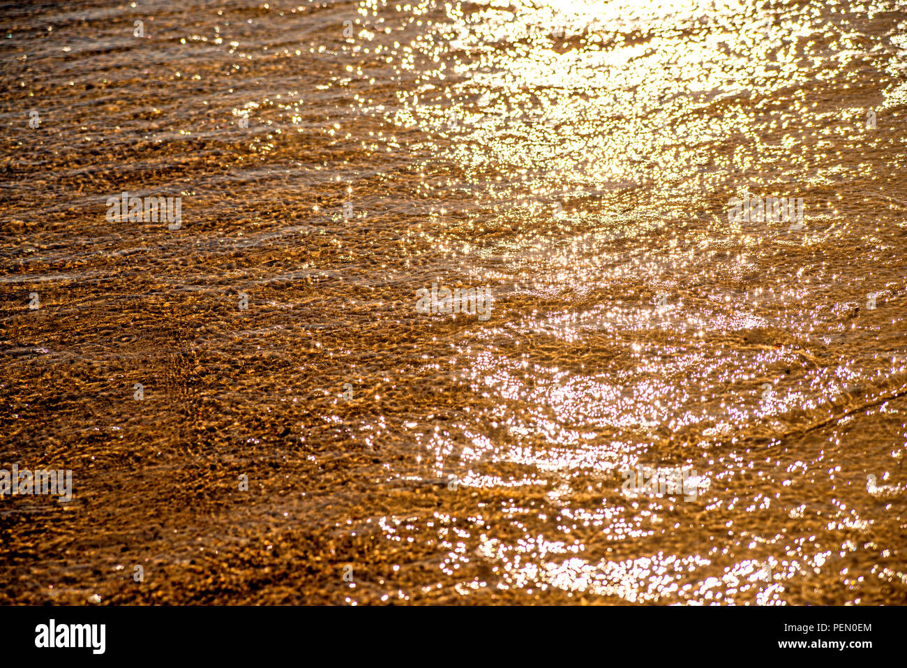 Shalllow water hi-res stock photography and images - Alamy