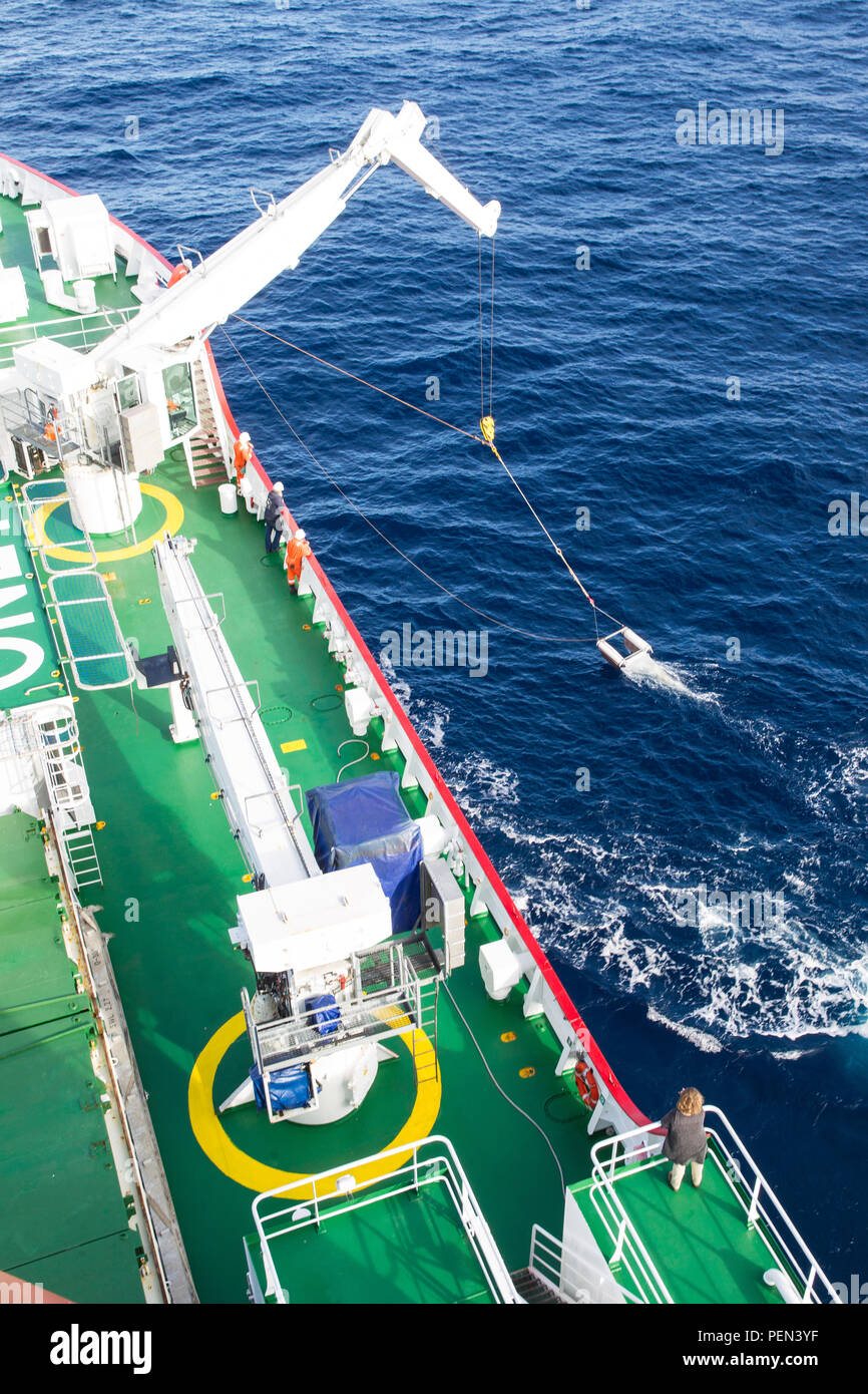 Neuston net tows from a research vessel is a sampling technique to ...