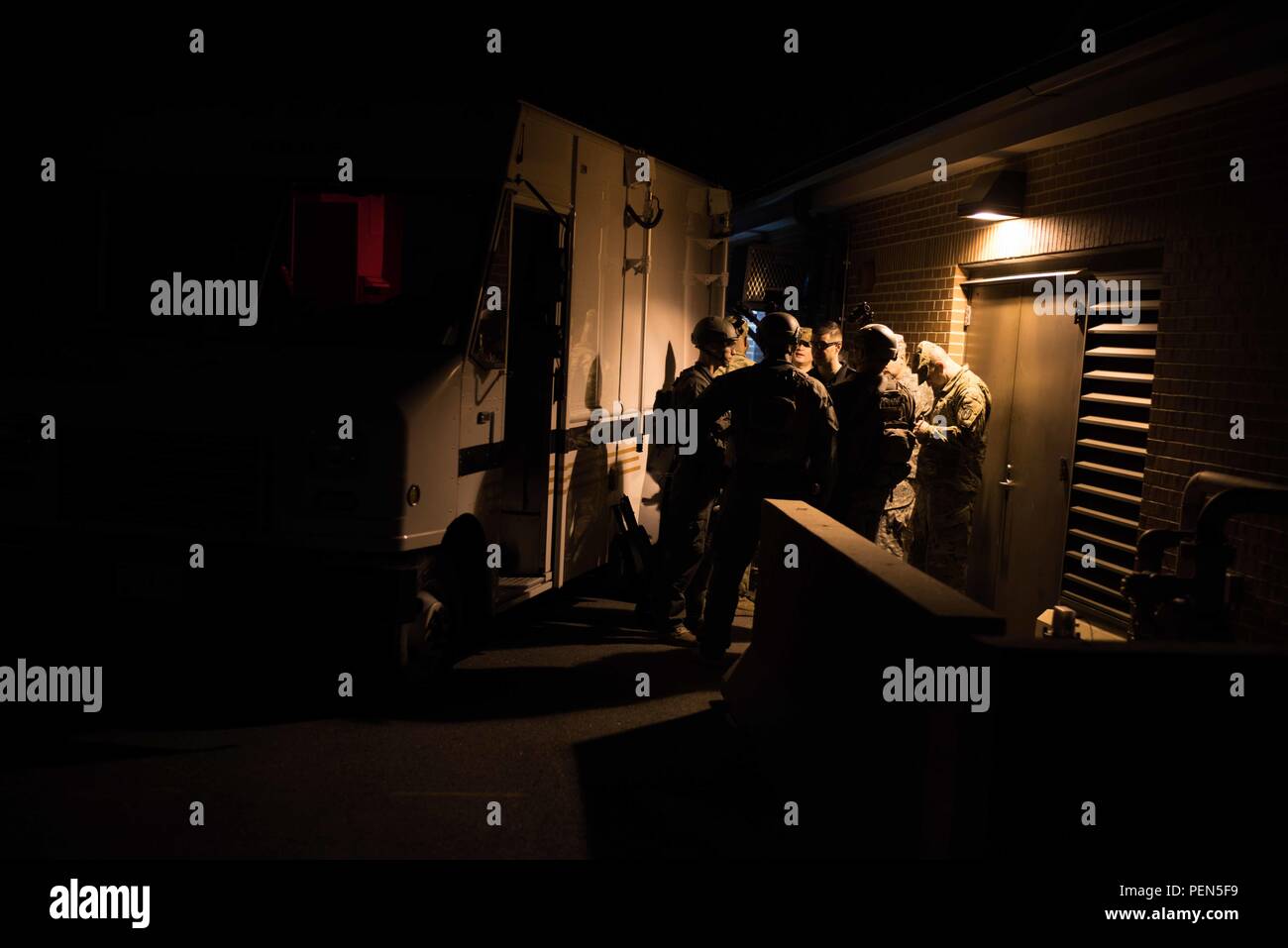 Police high risk warrant hi-res stock photography and images - Alamy