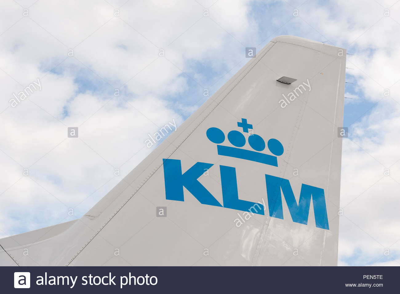 Klm Emblem Stock Photos & Klm Emblem Stock Images - Alamy