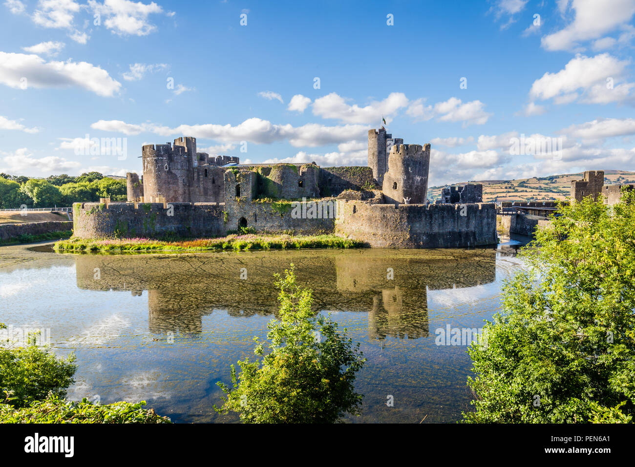 Caerphilly castle hi-res stock photography and images - Alamy