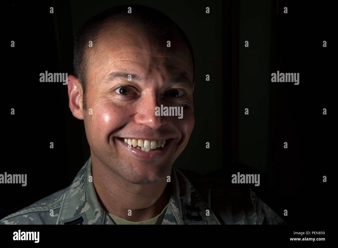 Live actting hi-res stock photography and images - Alamy