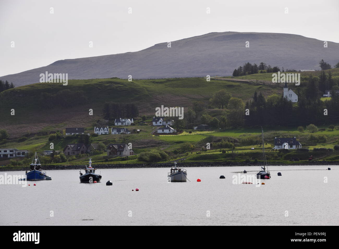 Uig pier hi-res stock photography and images - Alamy
