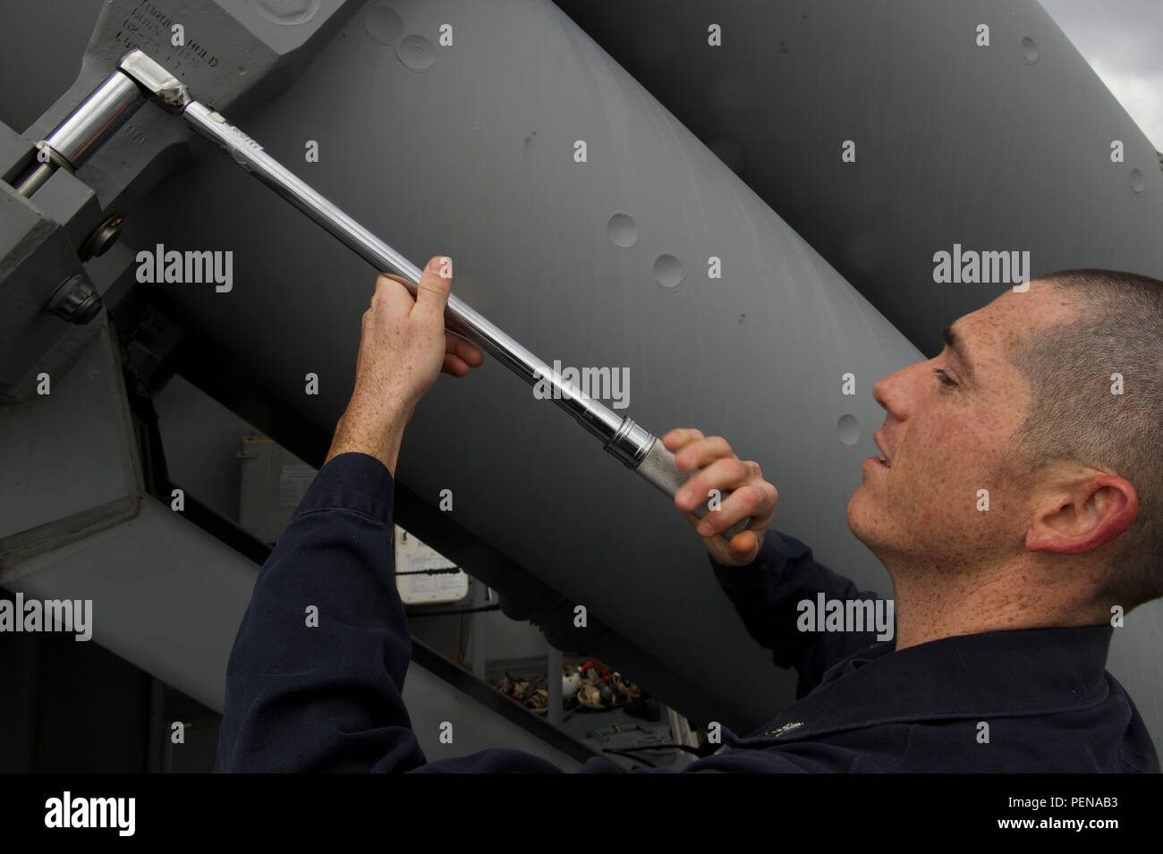 151231-N-FP878-085 MEDITERRANEAN SEA (Dec. 31, 2015) Fire Controlman ...