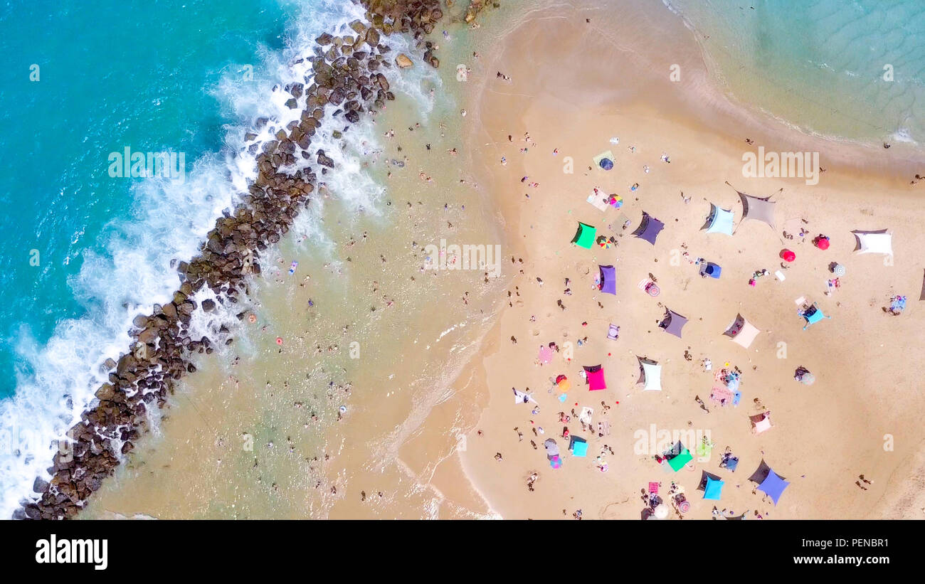 Beach parasol aerial view hi-res stock photography and images - Alamy
