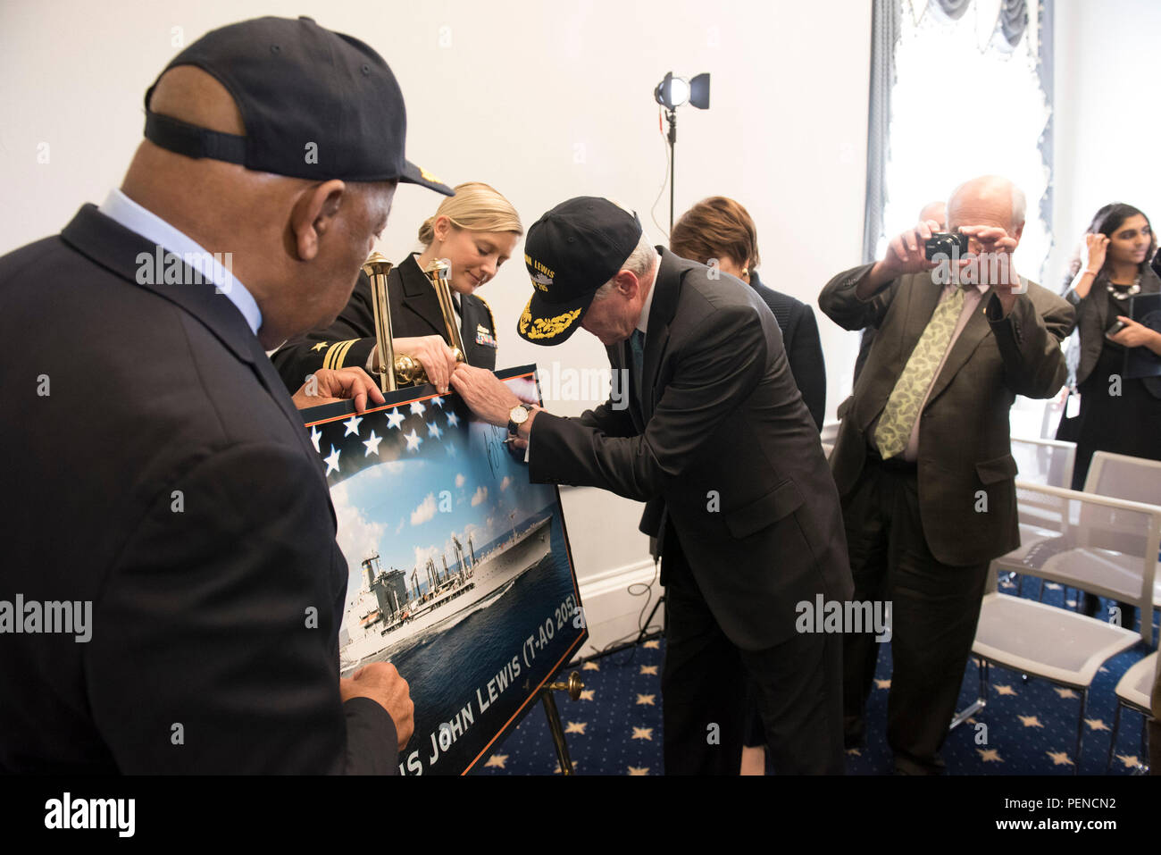 160106-N-LV331-005 WASHINGTON (Jan. 6, 2016) Secretary of the Navy ...