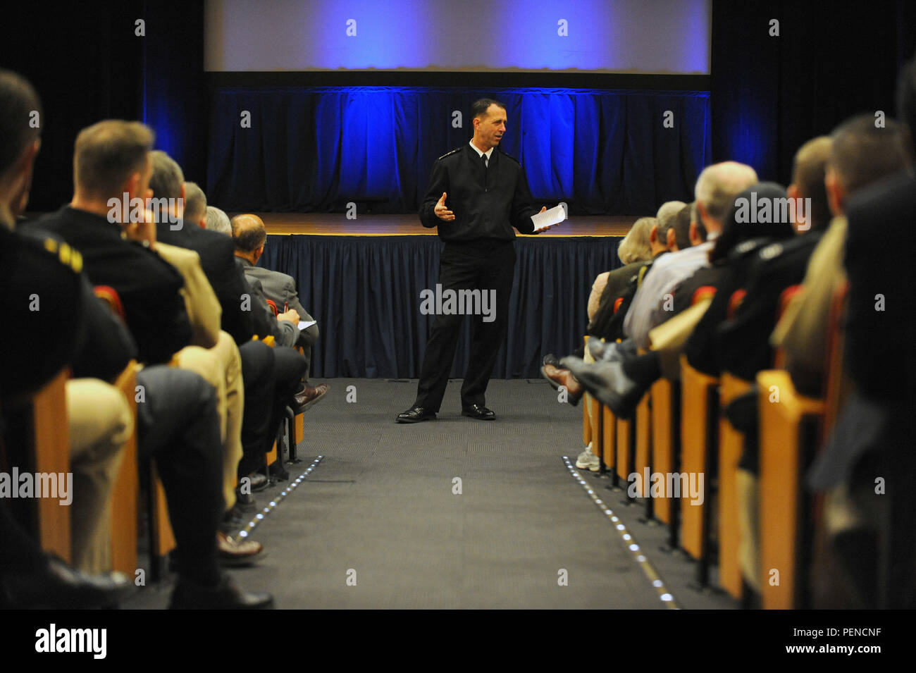 Class n2 hi-res stock photography and images - Alamy