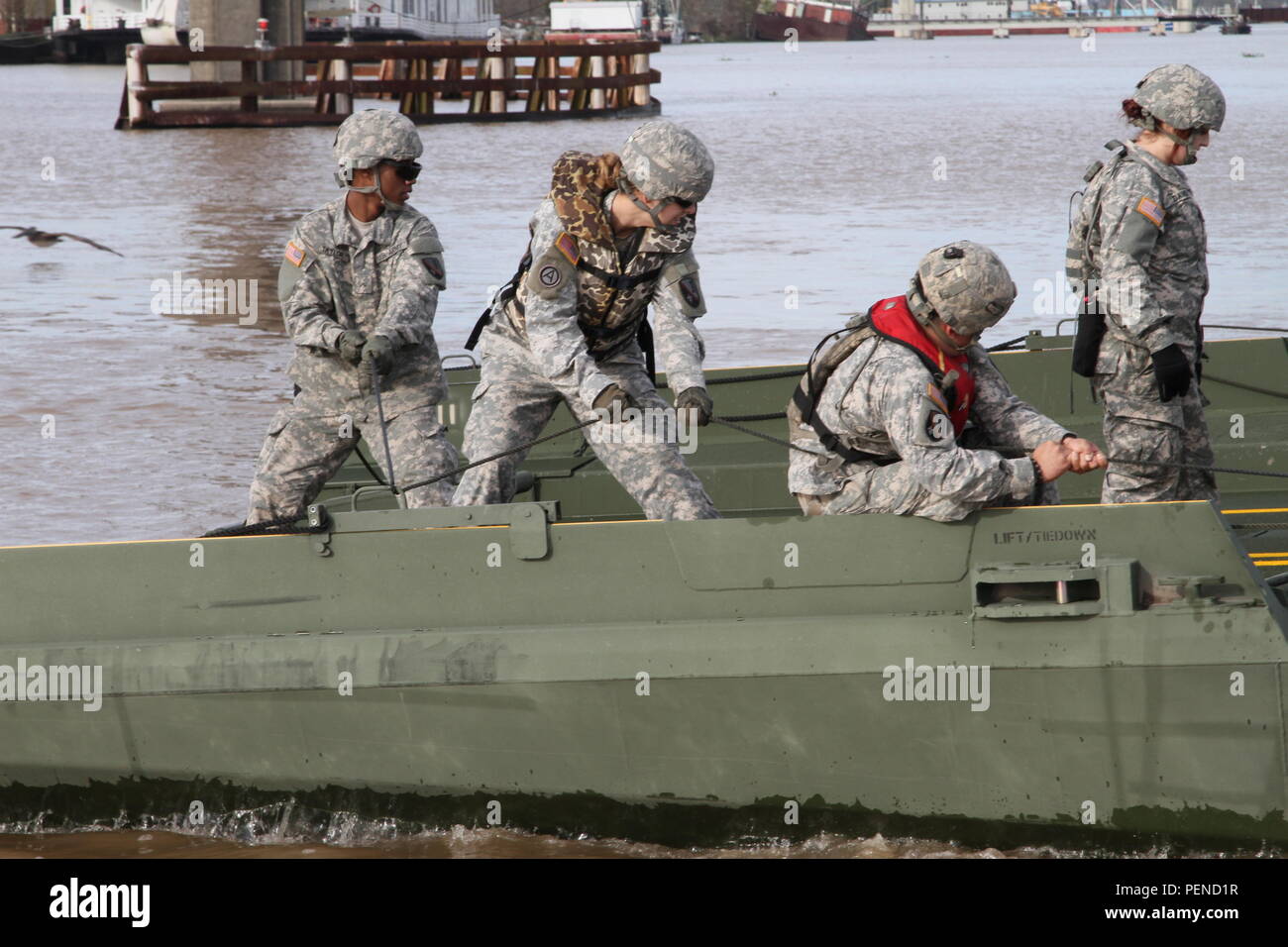 Members of the Louisiana National Guard’s 2225th Multi-Role Bridge ...