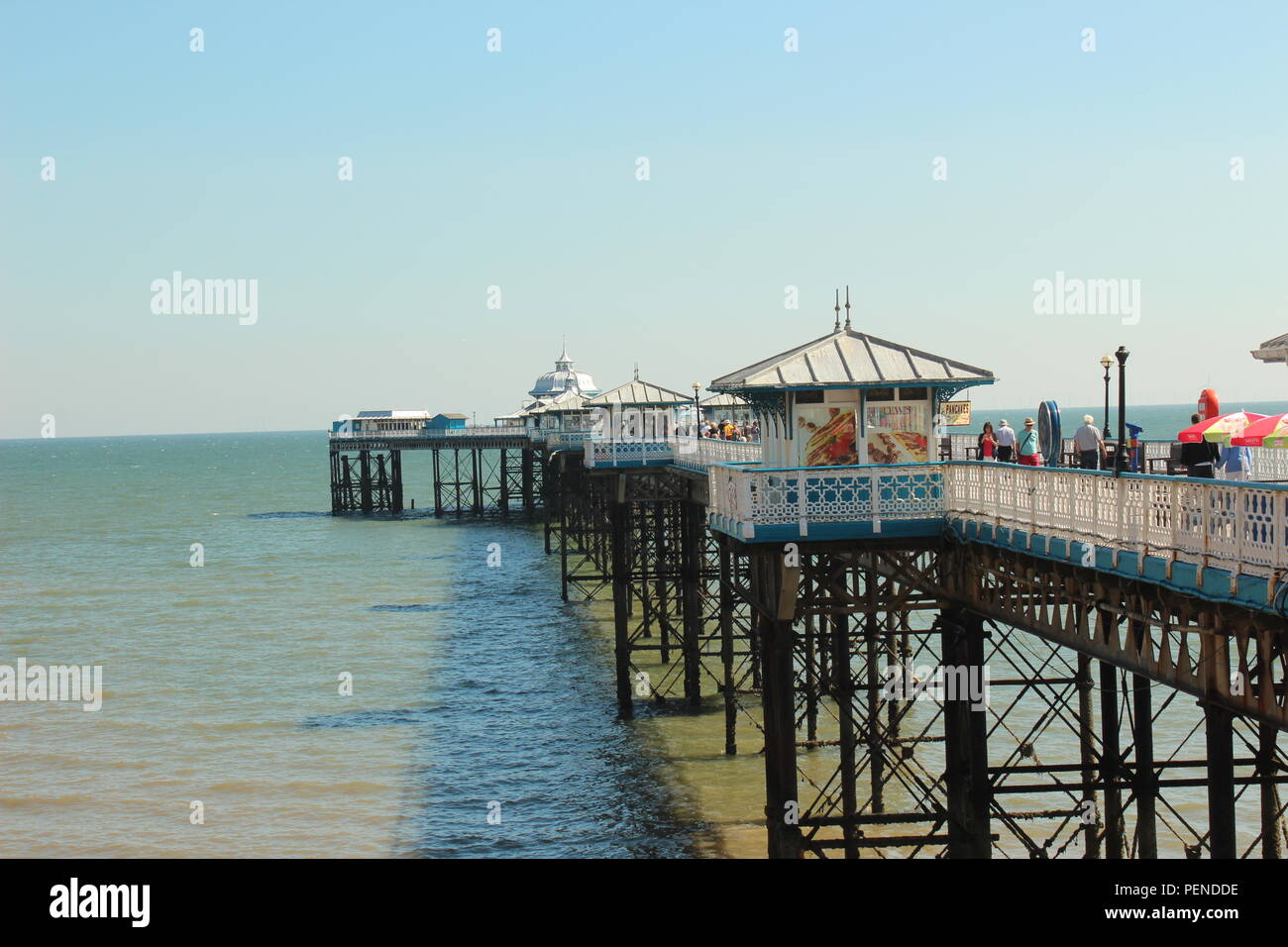 Welsh seascapes hi-res stock photography and images - Alamy