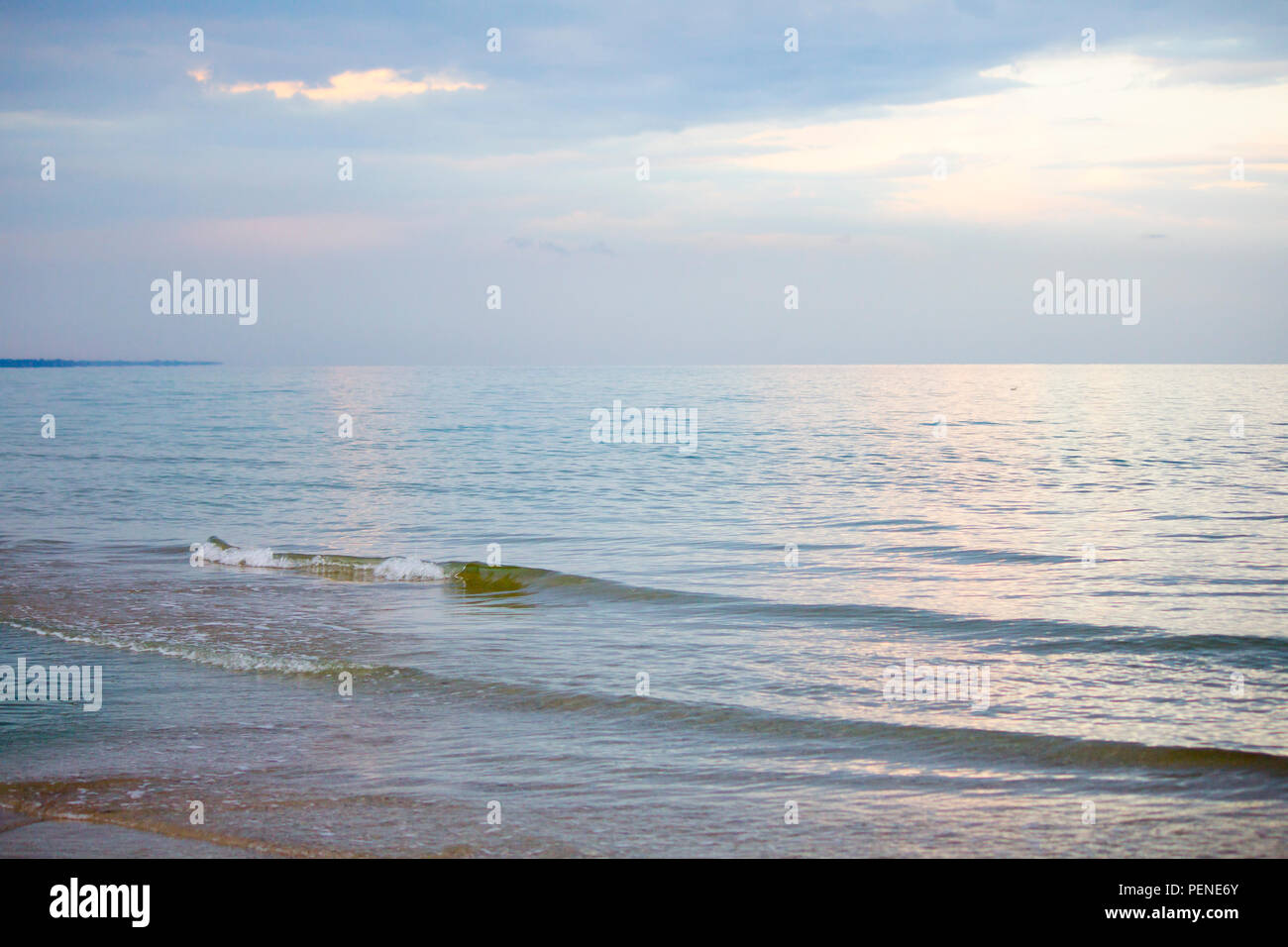 Sea. Beautiful seascape on the Azov Sea Stock Photo - Alamy