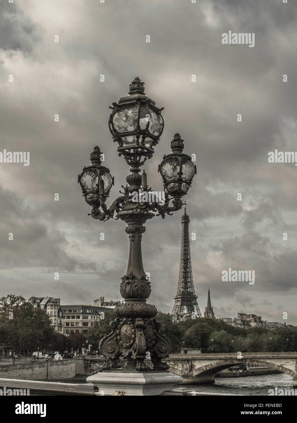 Alexander iii bridge paris hi-res stock photography and images - Alamy