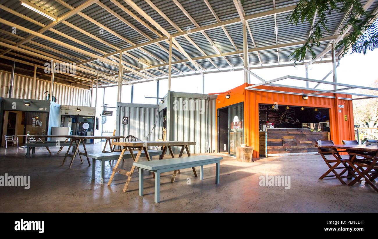 Building made from shipping containers hi-res stock photography and ...