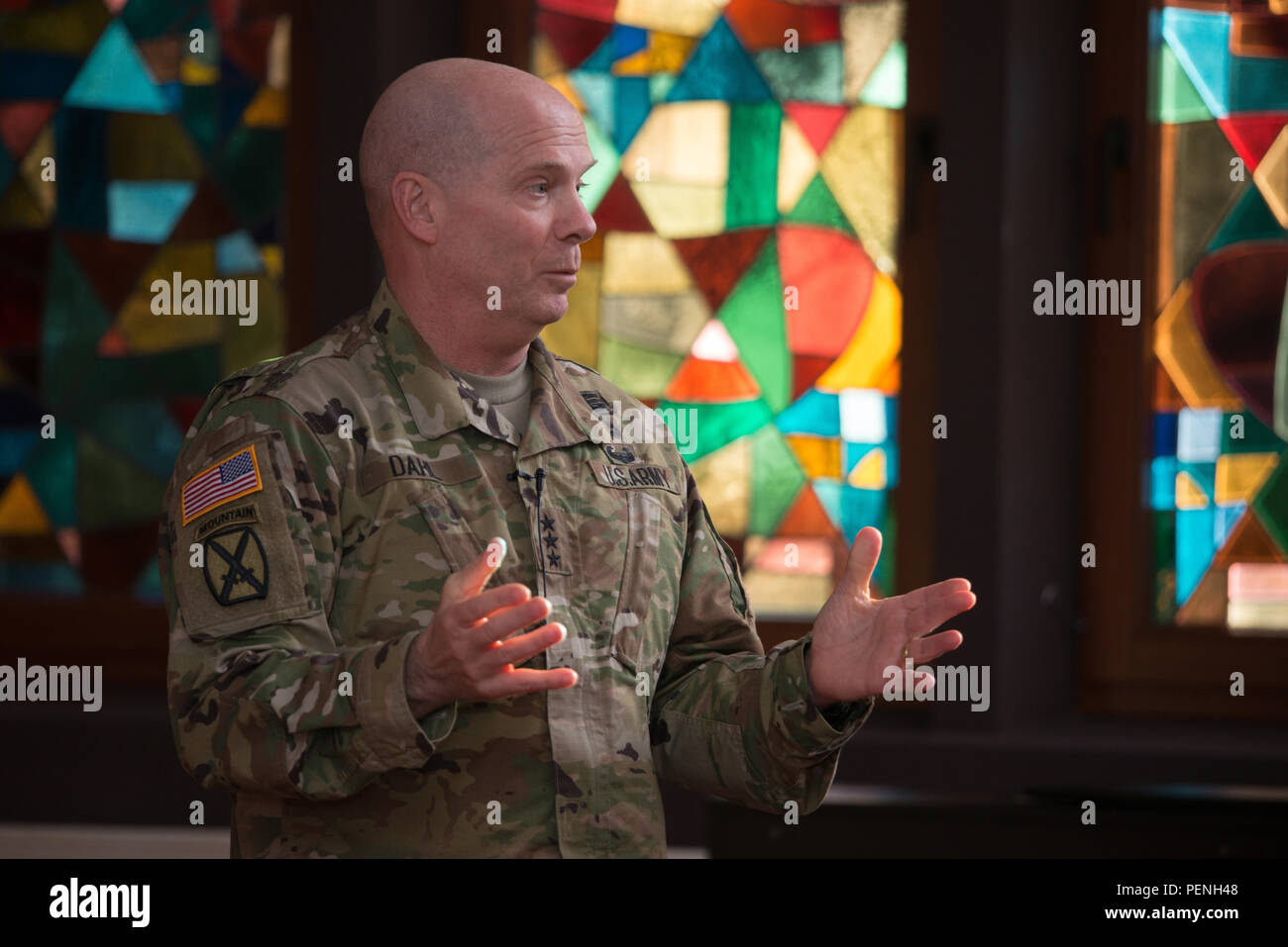 Lieutenant General Kenneth R. Dahl, Commander, U.S. Army Installation ...