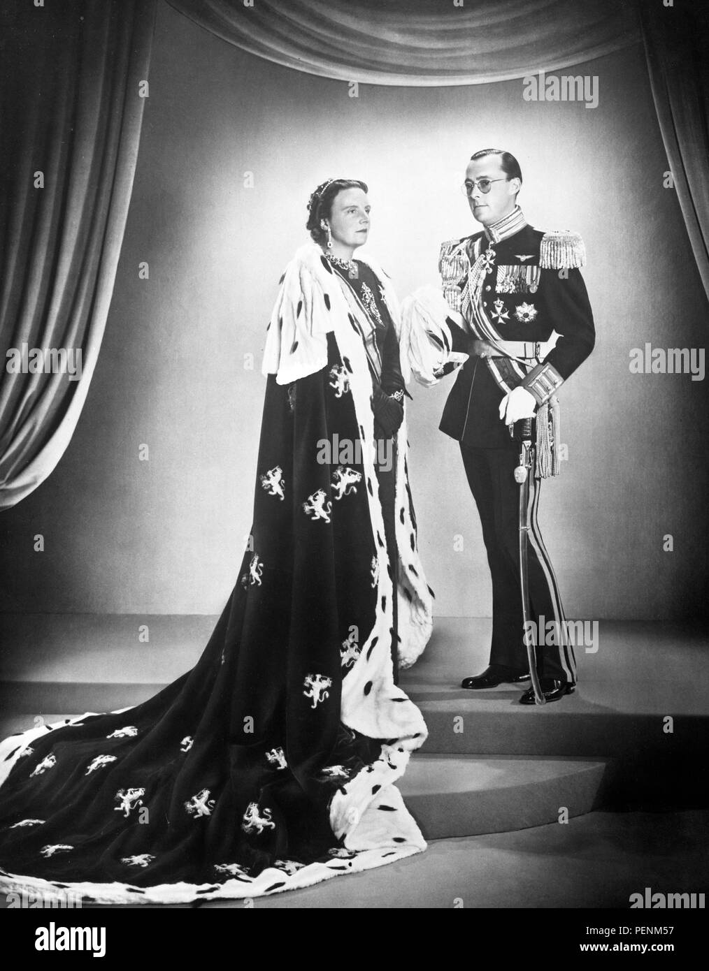 Visit queen prince consort Black and White Stock Photos & Images - Alamy