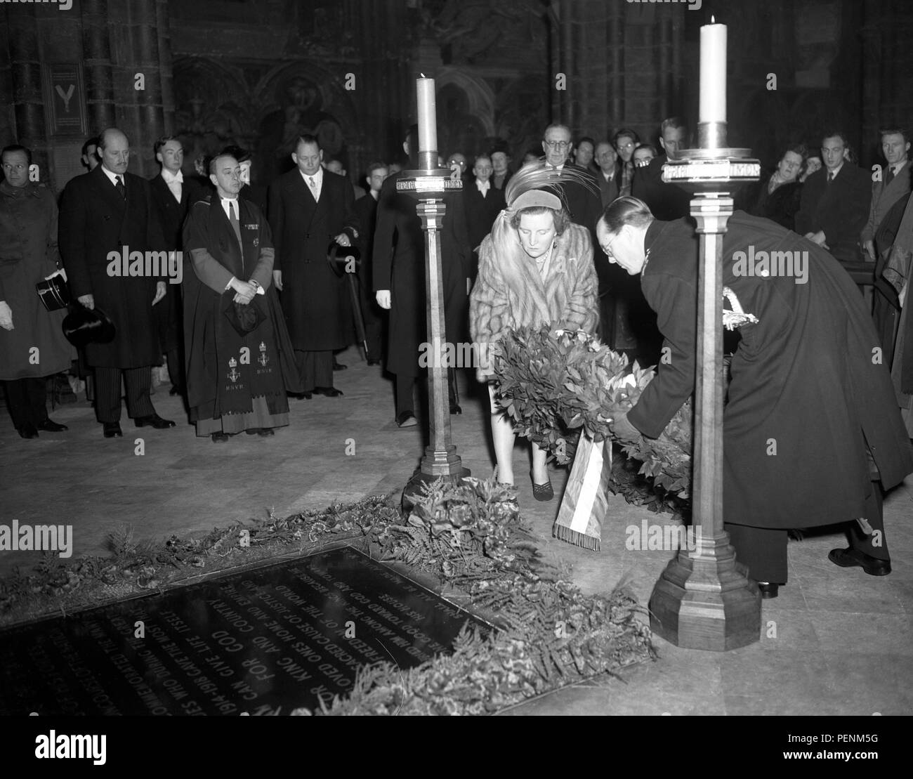 Wreath queen juliana prince Black and White Stock Photos & Images - Alamy