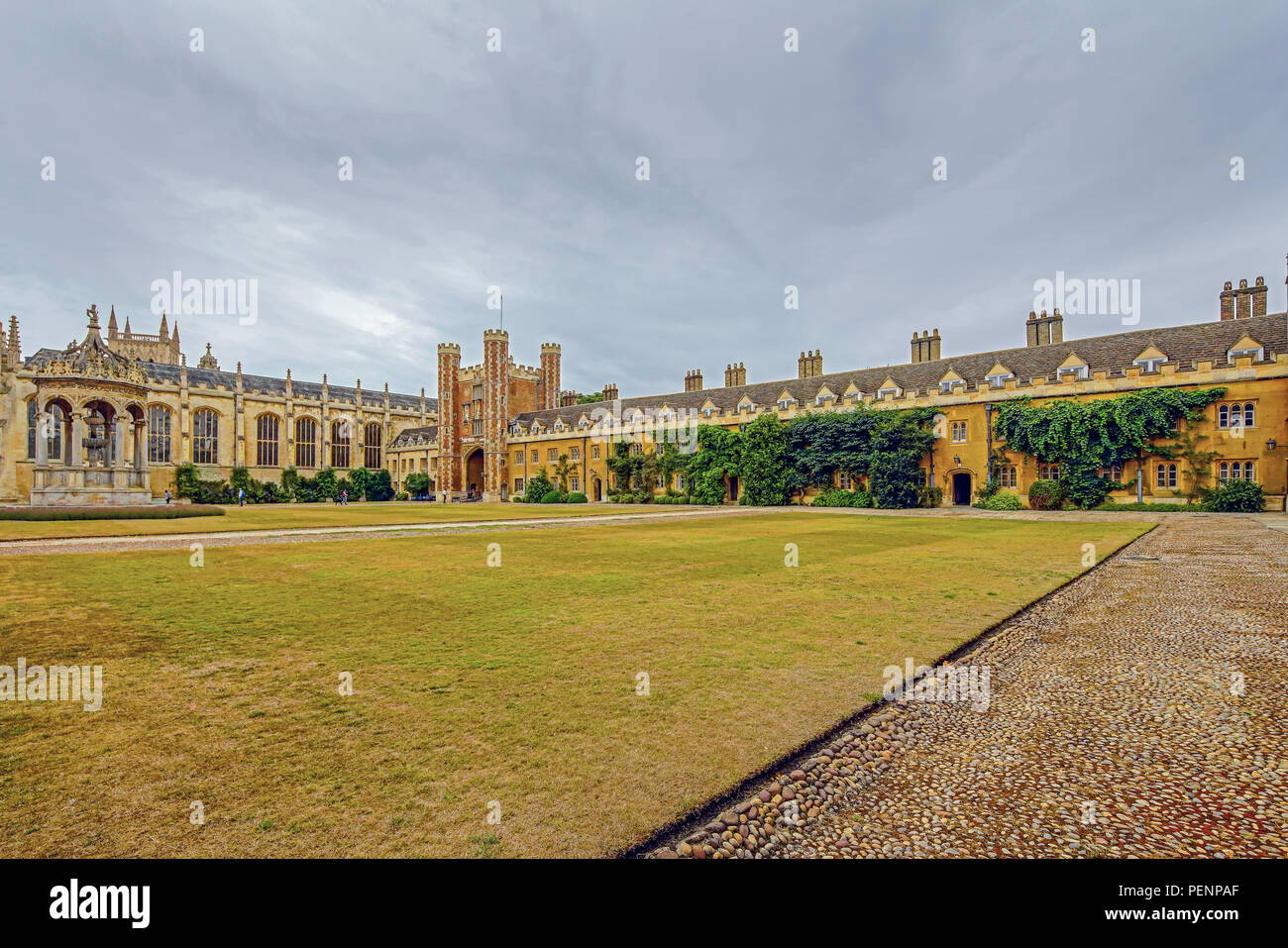 Cambridge Trinity College Great Gate, U.K Stock Photo - Alamy