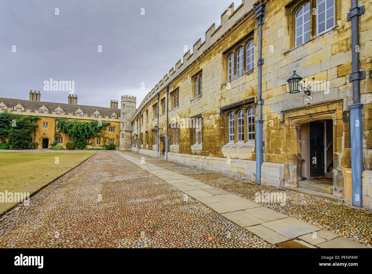 Cambridge Trinity College Great Gate, U.K Stock Photo - Alamy
