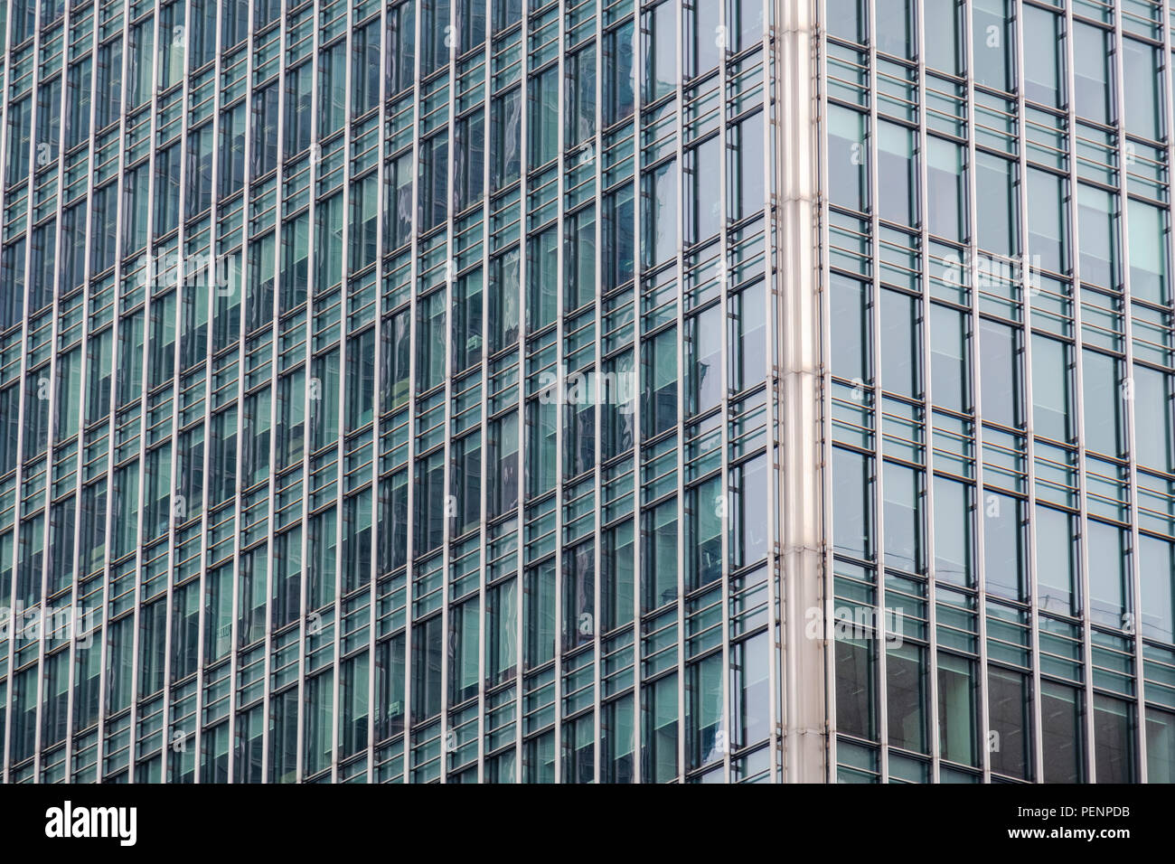 Office blocks in london hi-res stock photography and images - Alamy