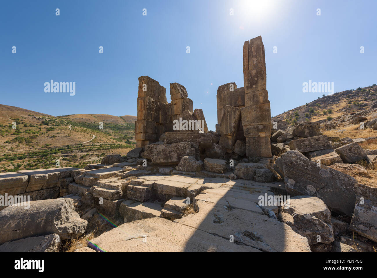 Niha temple hi-res stock photography and images - Alamy