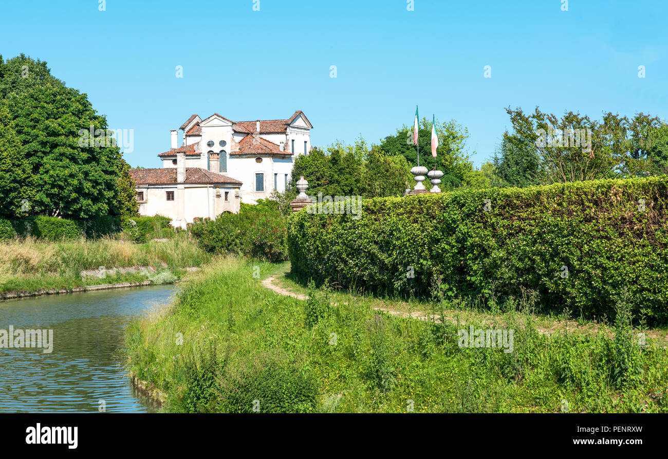 Villa moscheni hi-res stock photography and images - Alamy
