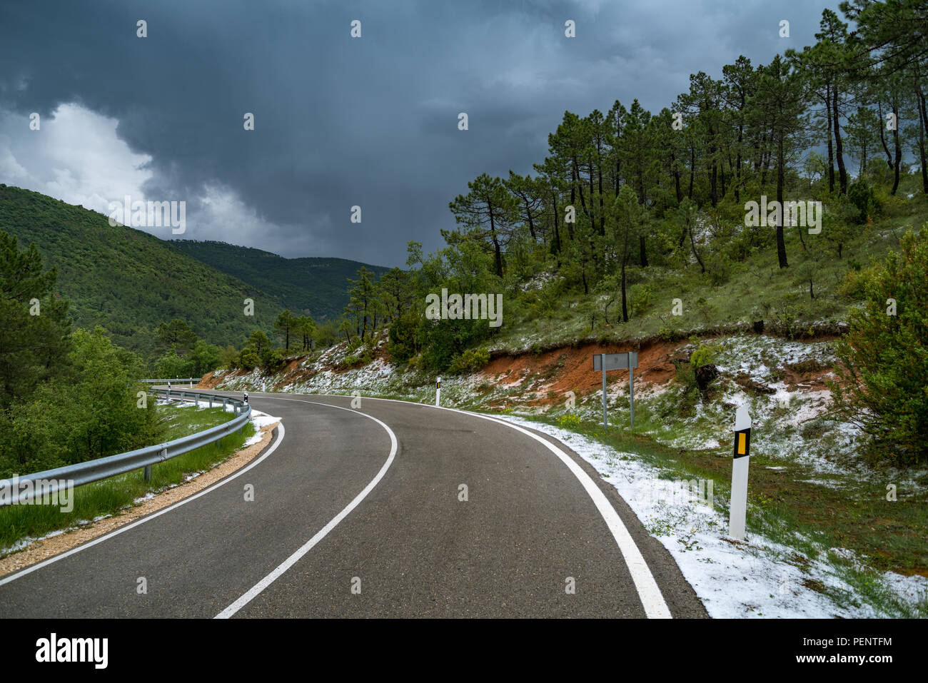 Castilla y leon spain countryside hi-res stock photography and images ...