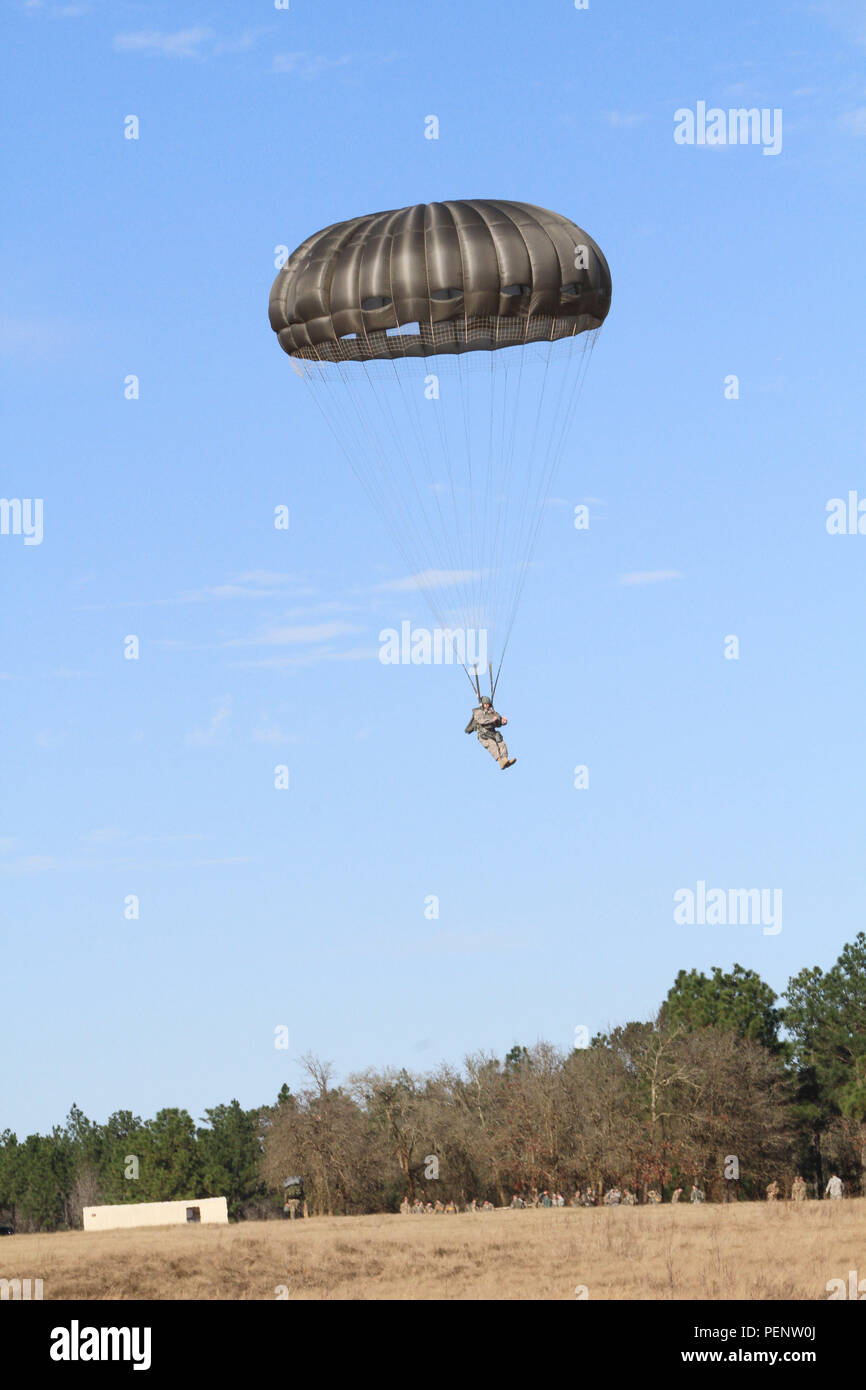 A U.S. Army paratrooper with U.S. Army John F. Kennedy Special Warfare ...