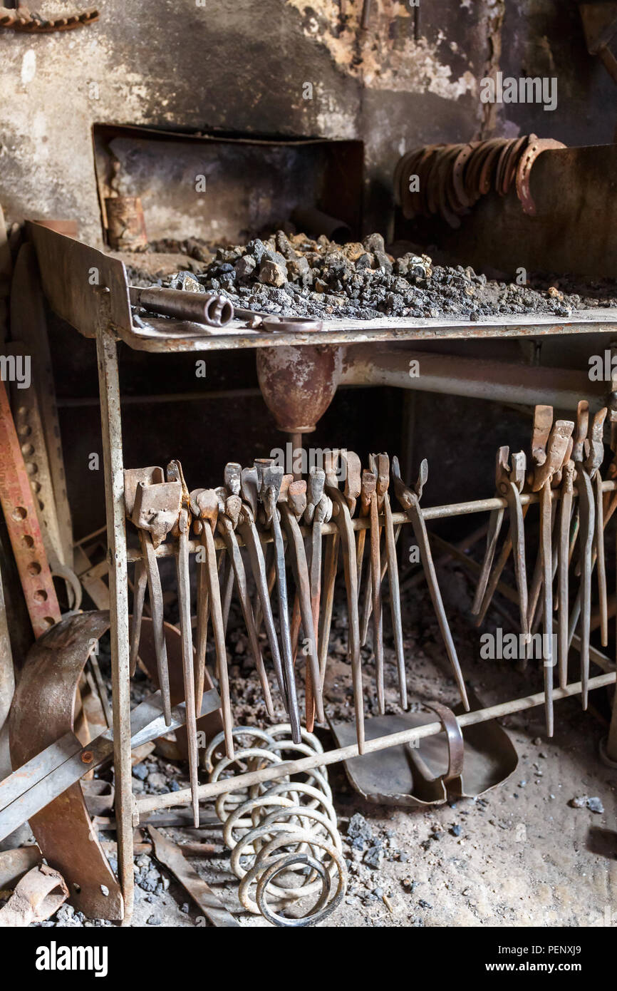 Workshop forge hi-res stock photography and images - Alamy