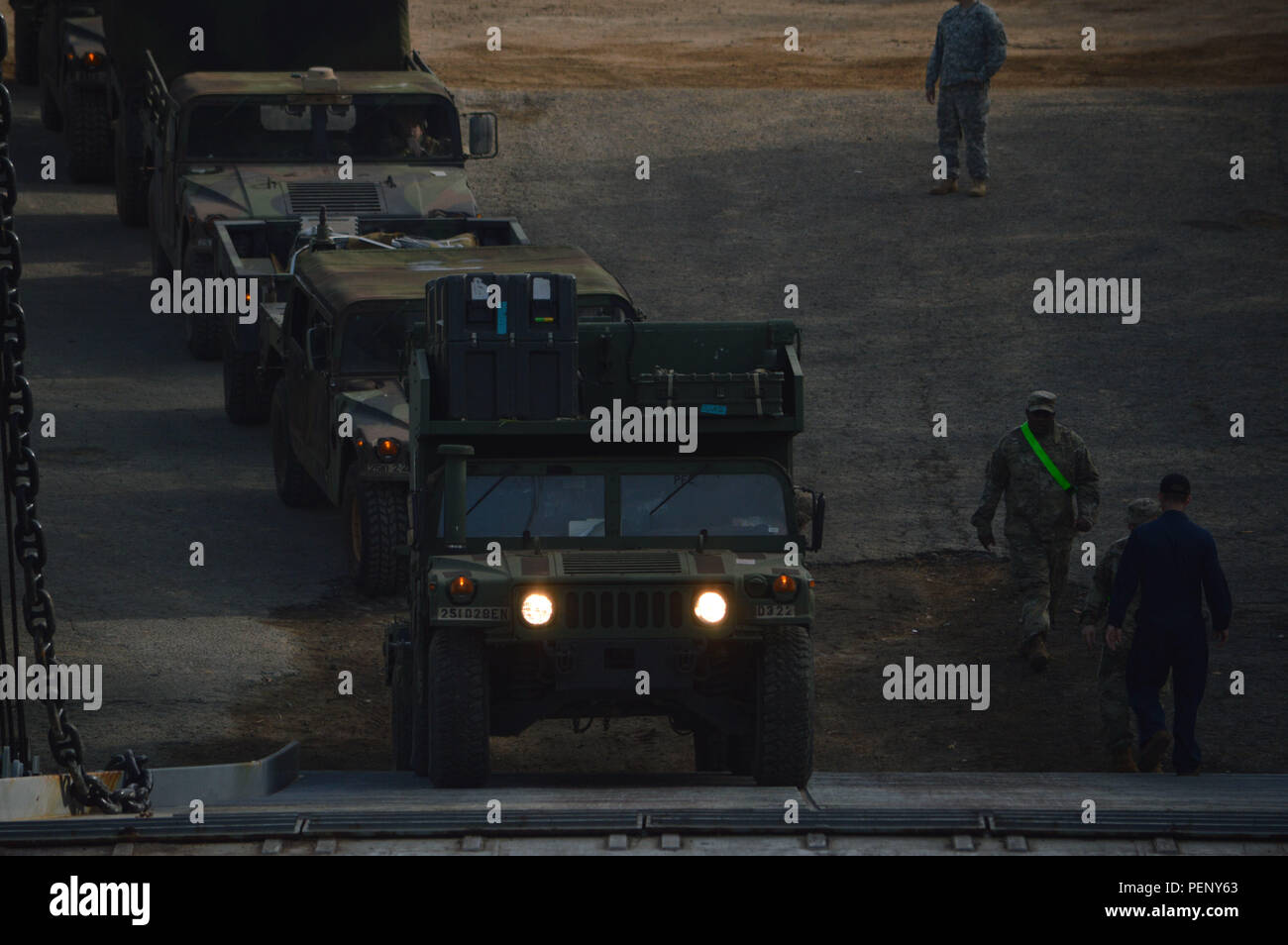 U s army vessel cw3 harold c clinger lsv 2 hi-res stock photography and ...