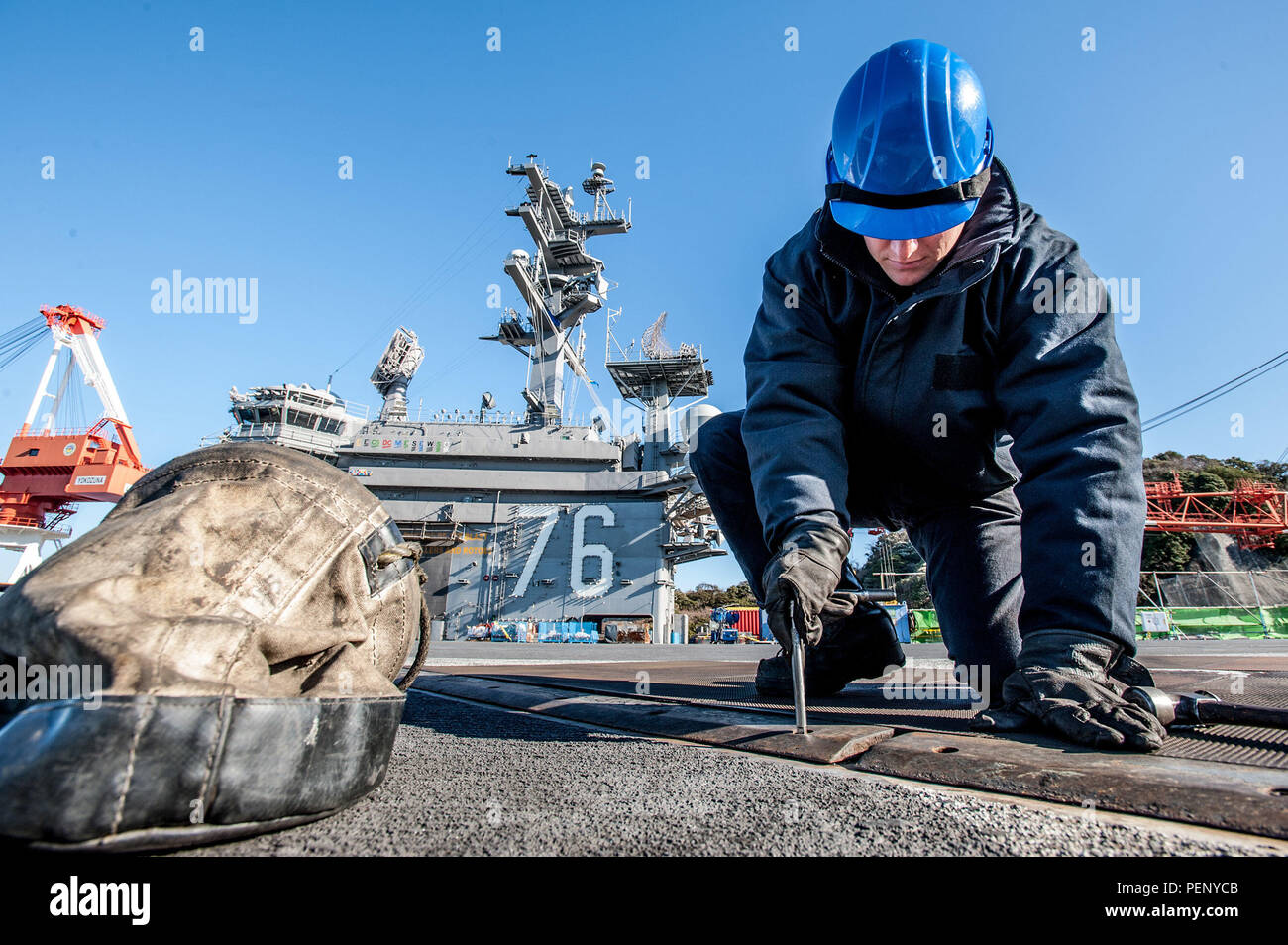 160119-N-OI810-058 YOKOSUKA, Japan (Jan. 19, 2016) Aviation Boatswain's ...