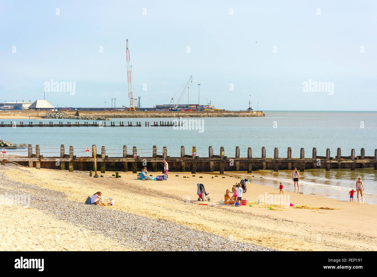 Lowestoft summer hi-res stock photography and images - Alamy