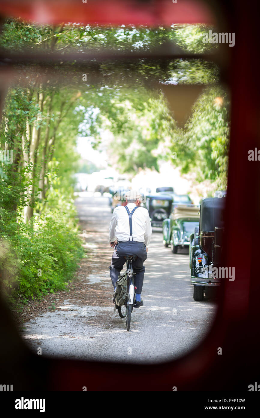 1940s vintage bus hi-res stock photography and images - Alamy